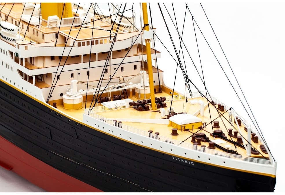 H.M.S. TITANIC R/C 1/144 - Billing Boats - ref: BB510 - PB Modélisme